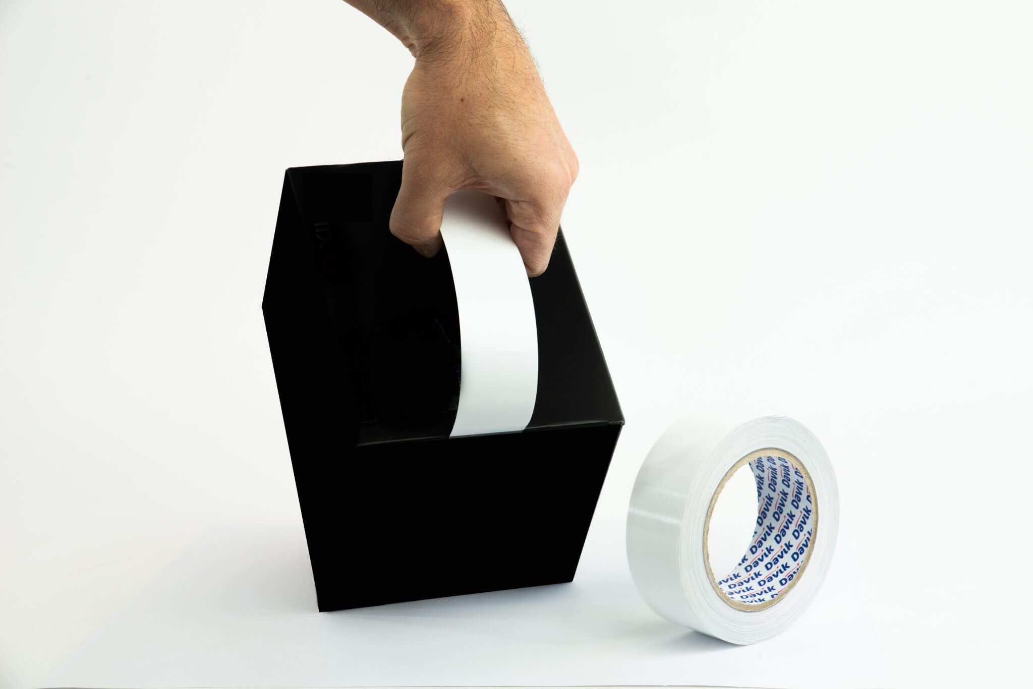 Advanced Adhesive Solutions for Various Industries | Davik